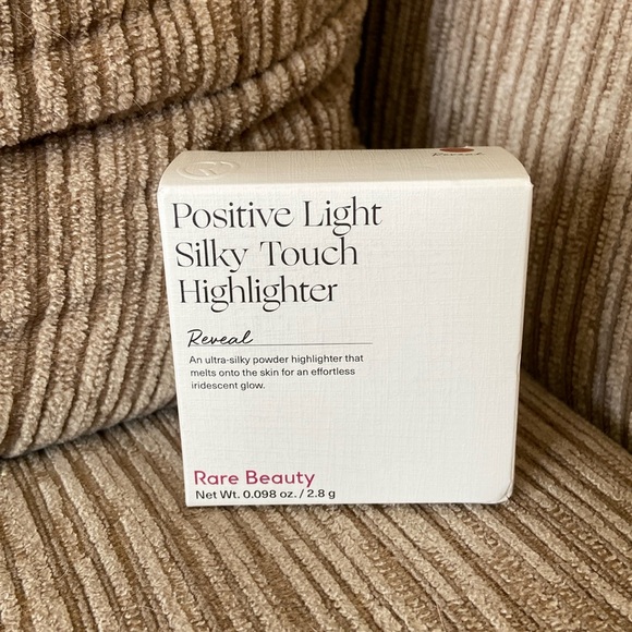 Rare Beauty | Makeup | Rare Beauty Positive Light Silky Touch ...